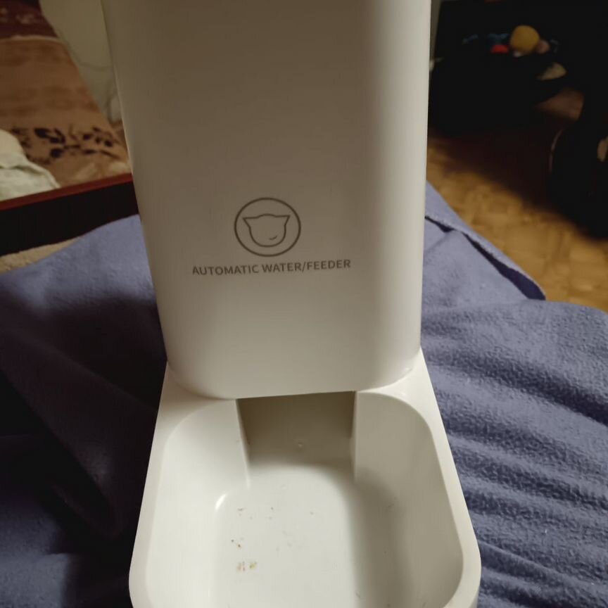 Автокормушка для кошек и собак