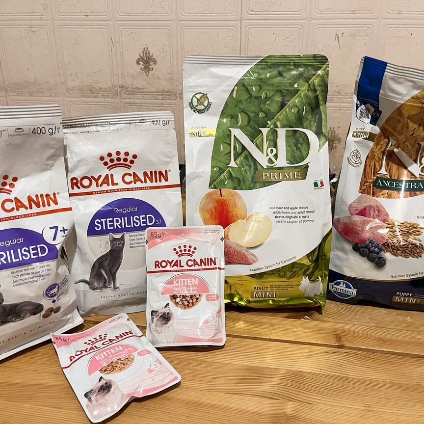 Корм для кошек и собак