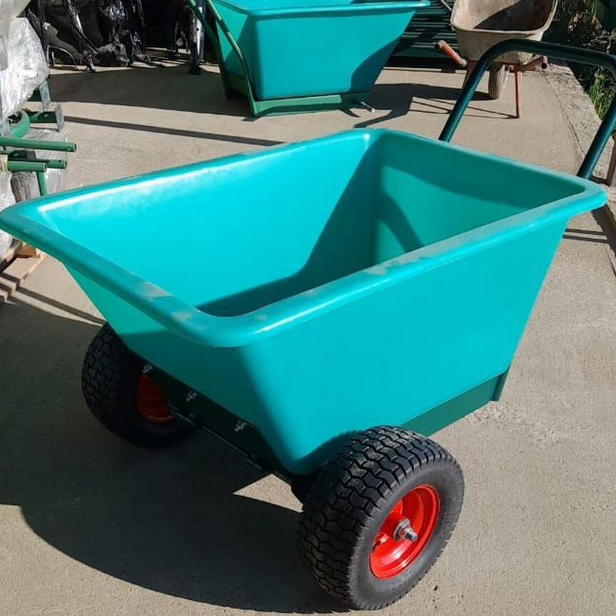 Тележка,тачка для кормов