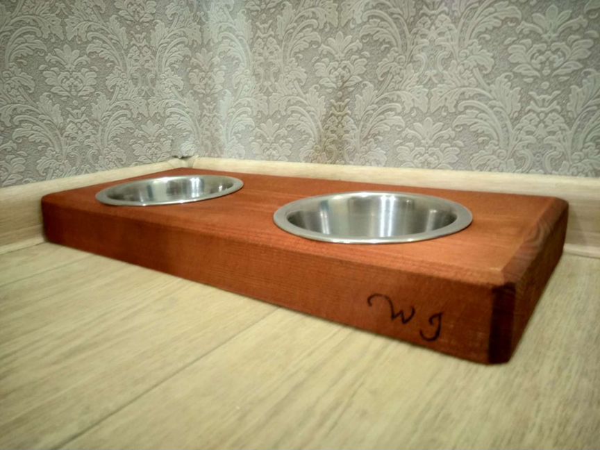 Подставка под миски для животных