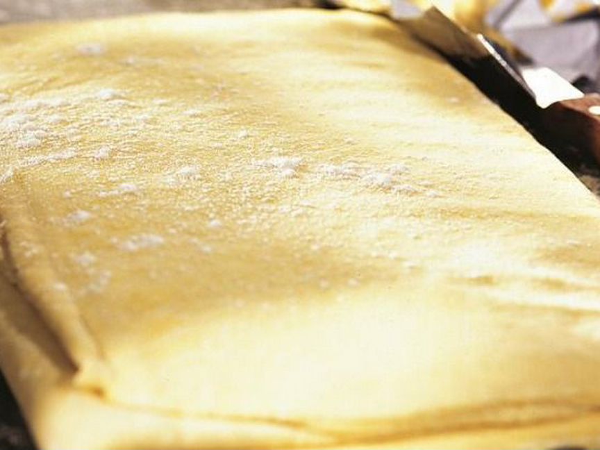 Тесто дрожеввое и бездрожеввое (замороженное)