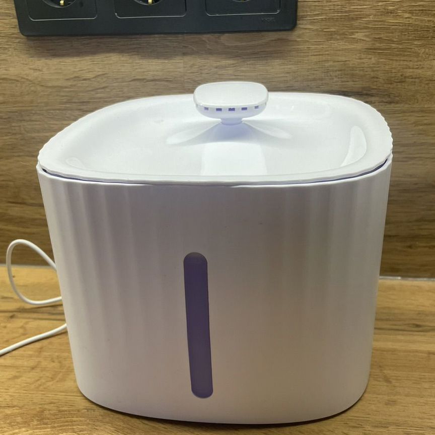 Фонтан поилка