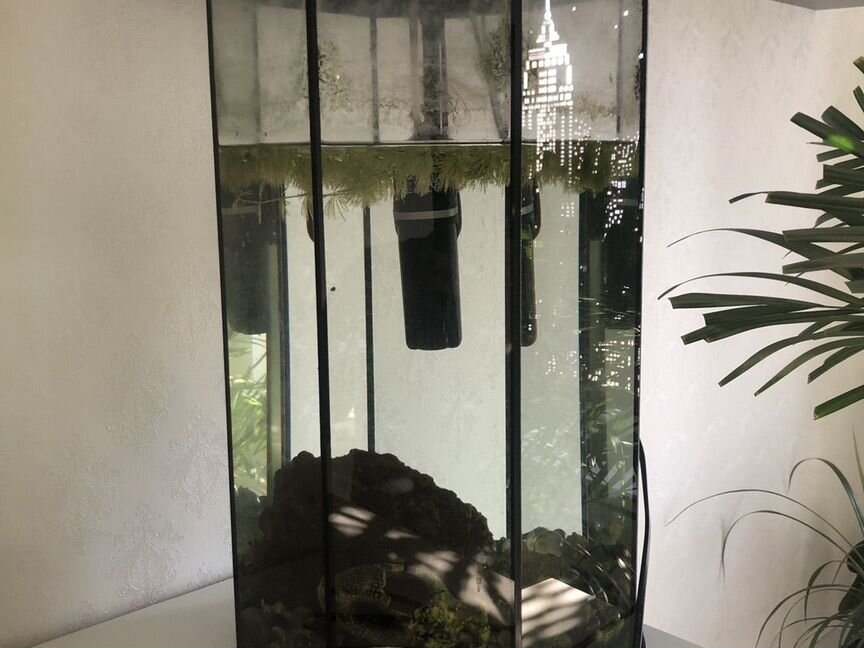 Аквариум шестигранный