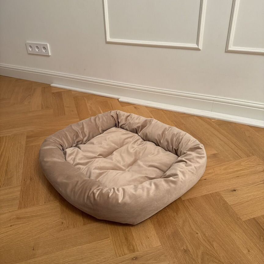 Лежанка для собак и кошек