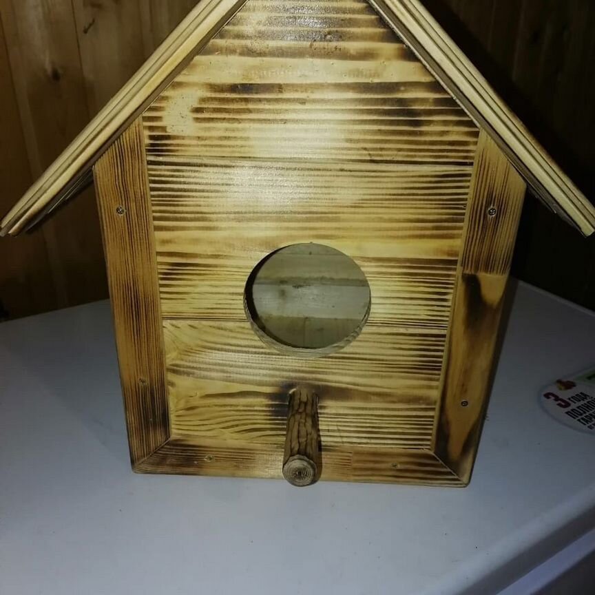 Скворечник, кормушки для птиц