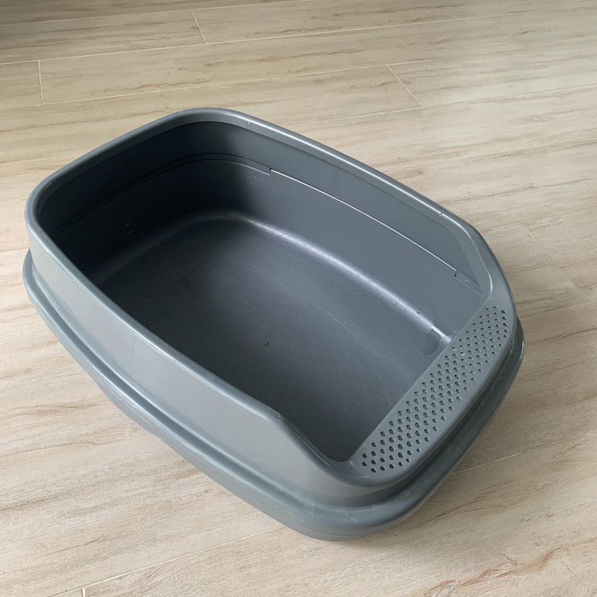 Лоток для кошек большой с бортиками