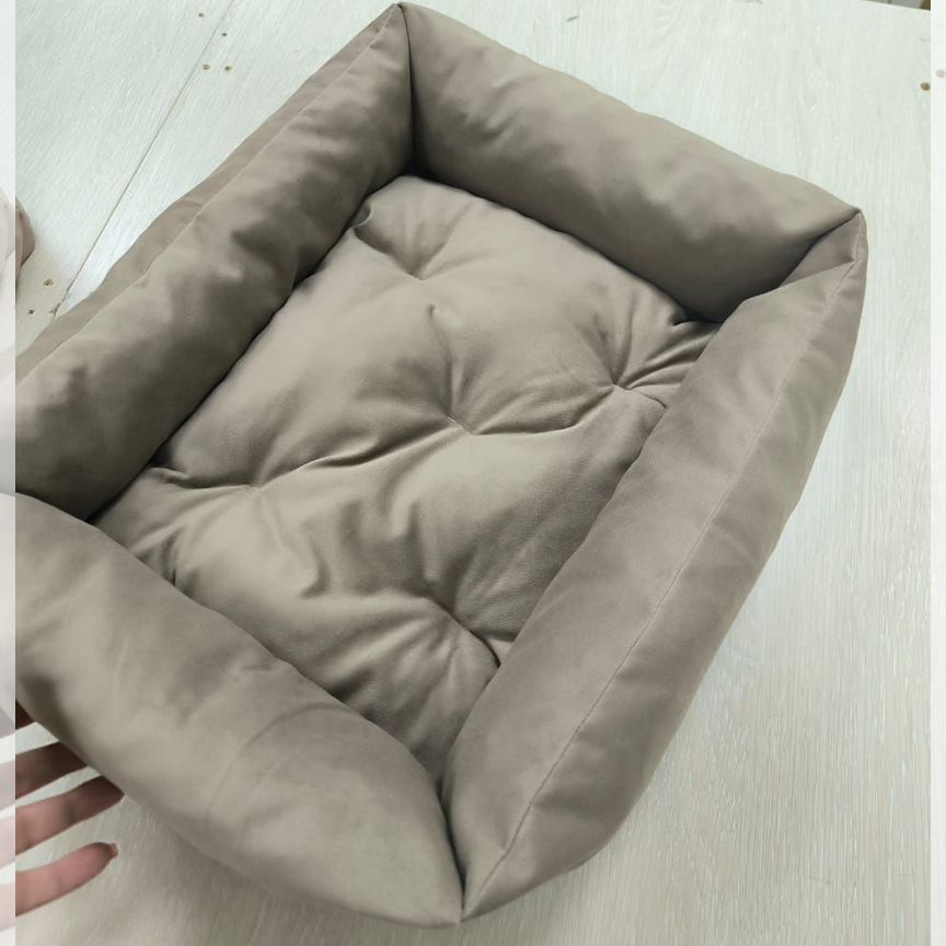 Лежанка для кошек