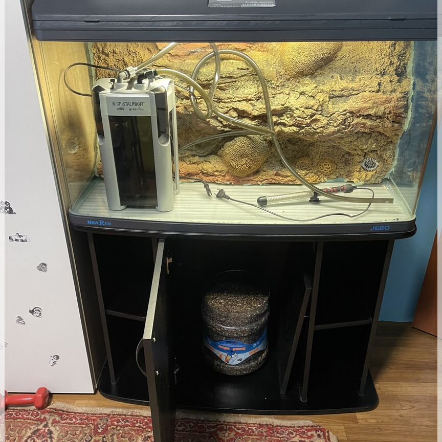 Аквариум jebo R3100 на 208 л. с тубой