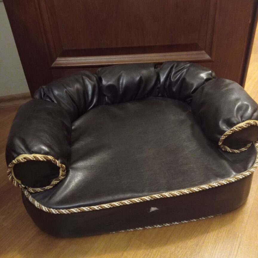 Диванчик для животных