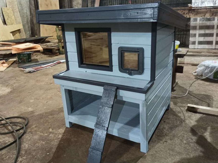 Уличный домик для кошек