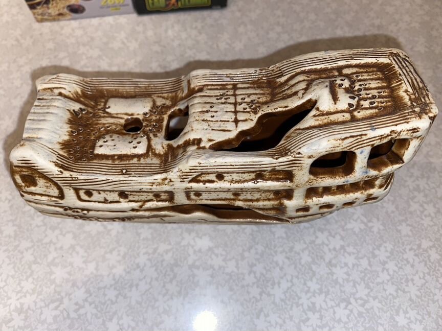 Грот для аквариума