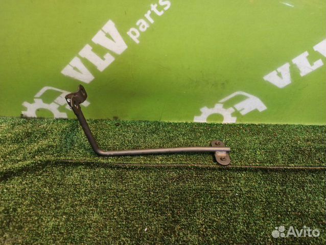 Скоба передней панели Mercedes W204 купить в Москве по низкой цене ...