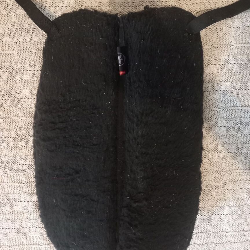 Меховушка под седло