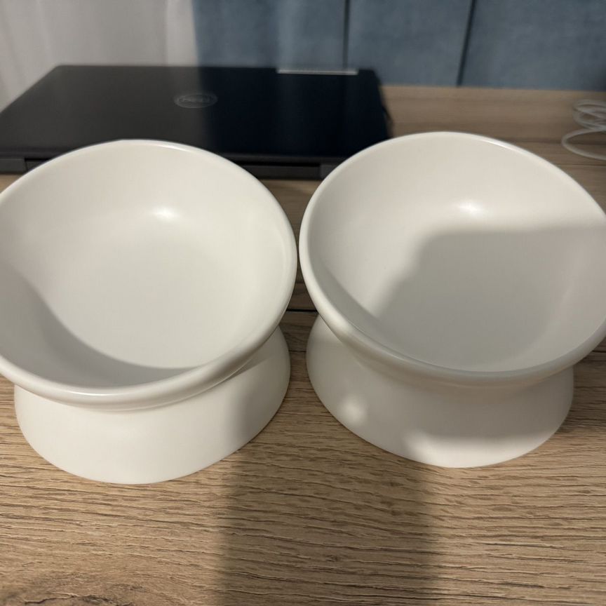 Кошачья миска с наклоном