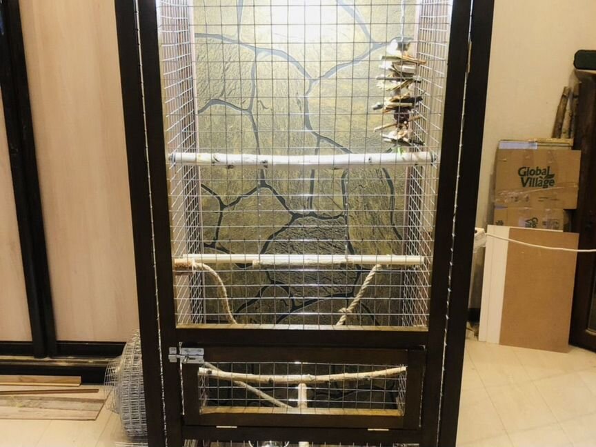 Большая клетка для попугая