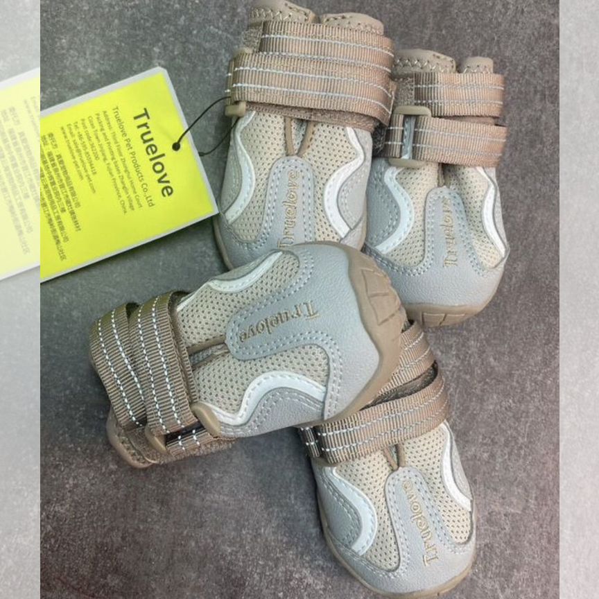 Обувь для собак ботиночки