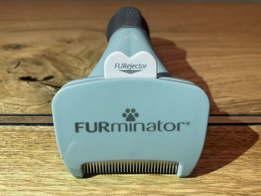 Furminator S для короткошерстных котов