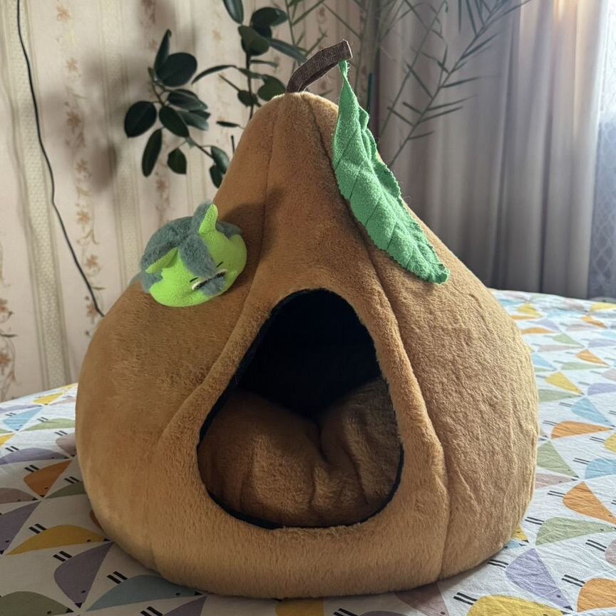 Кошачий домик тыква с гусеницей