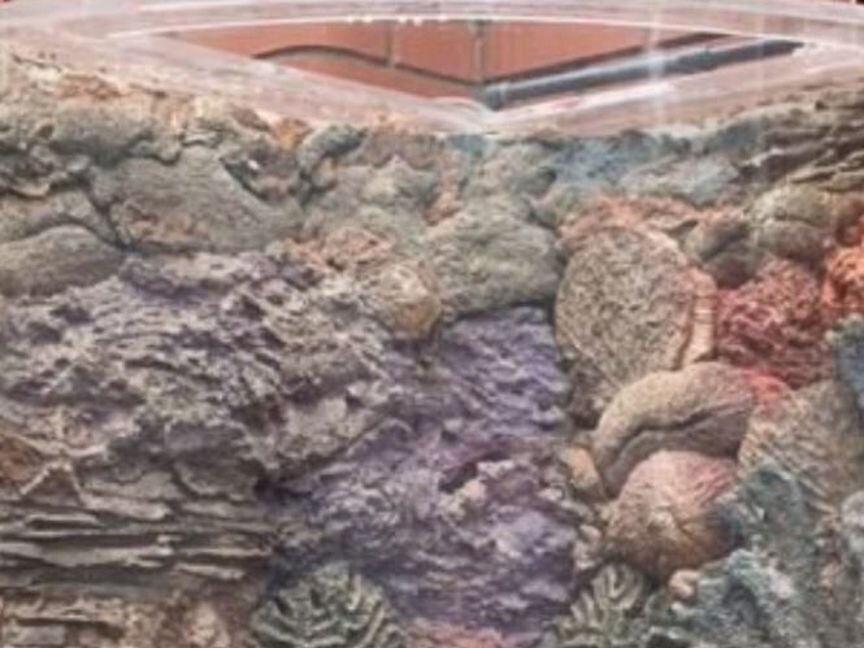 Аквариум угловой с тумбой