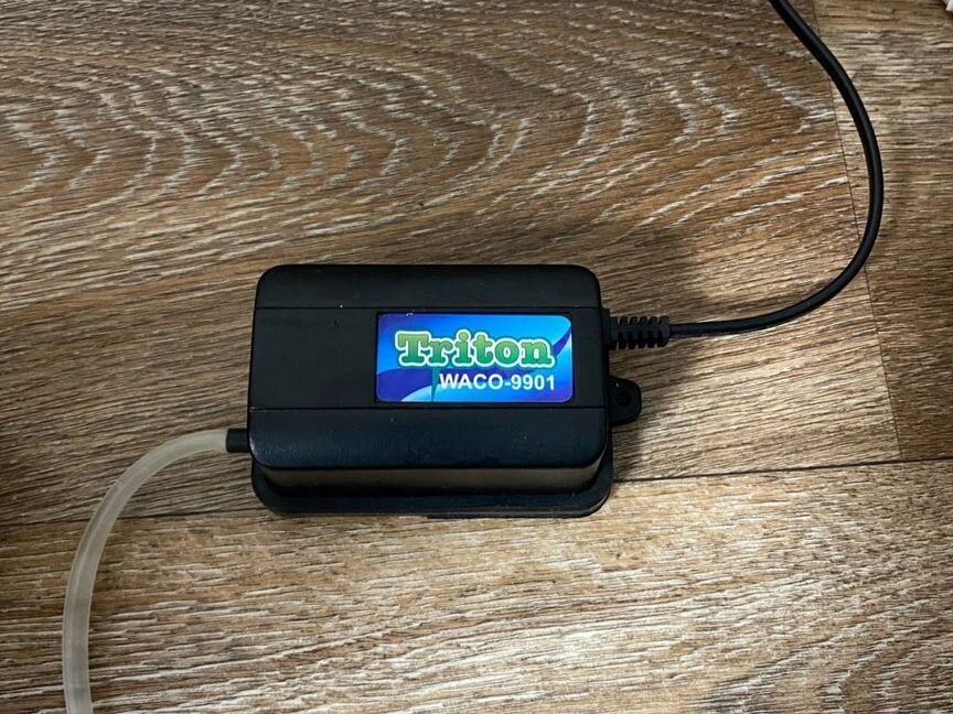 Компрессор и аквариум 13л