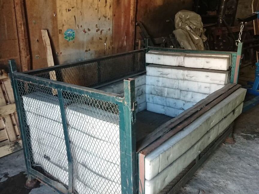 Контейнер клетка, вольер для животных