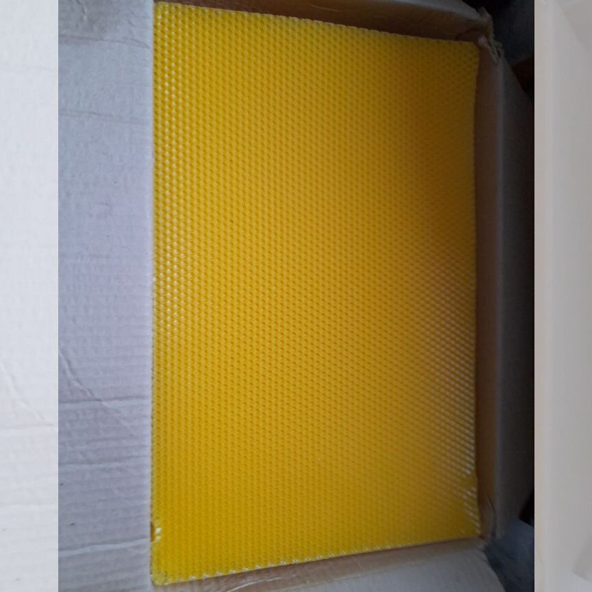 Вощина для пчел дадан