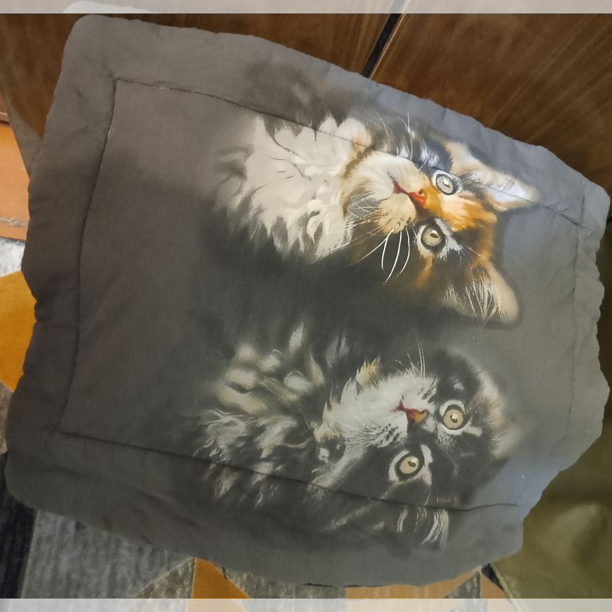 Коврик-лежанка для кошки