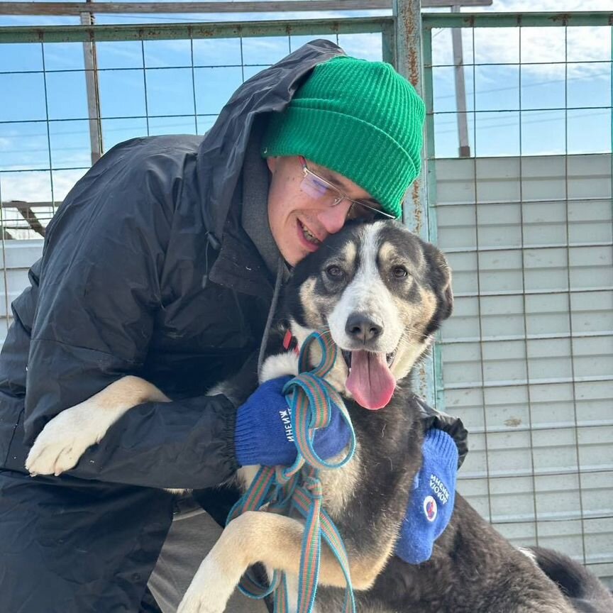 Активная и озорная Маша изет дом