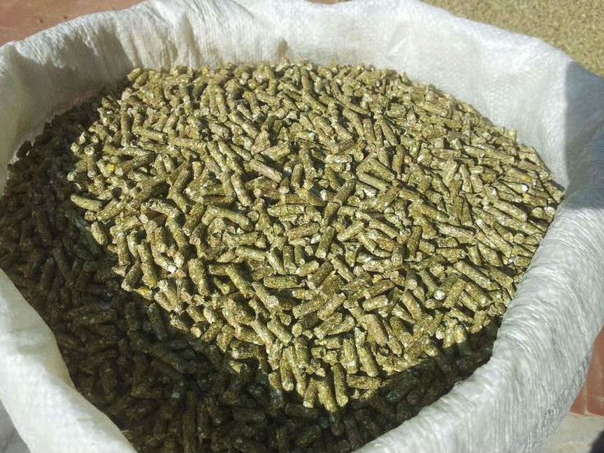 Корм для животных и птиц