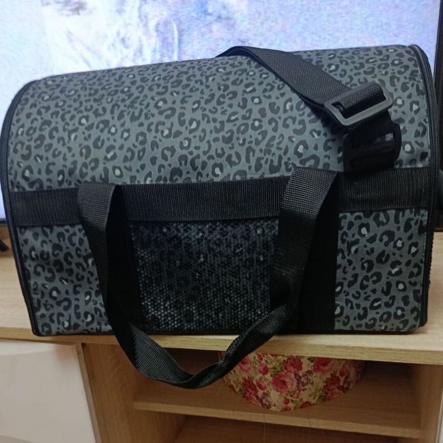 Большая переноска для животных