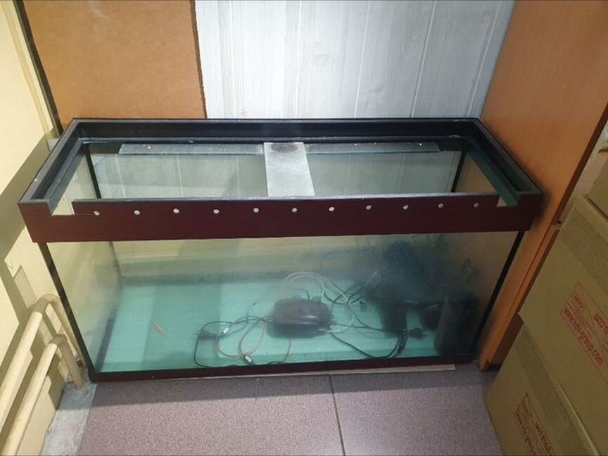 Продаётся аквариум б/у