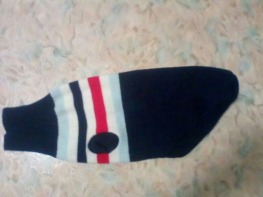 Свитерок новый для маленькой собачки