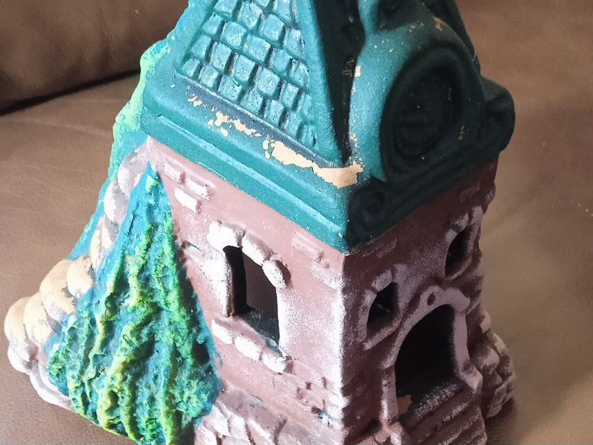 Керамический замок для декораций