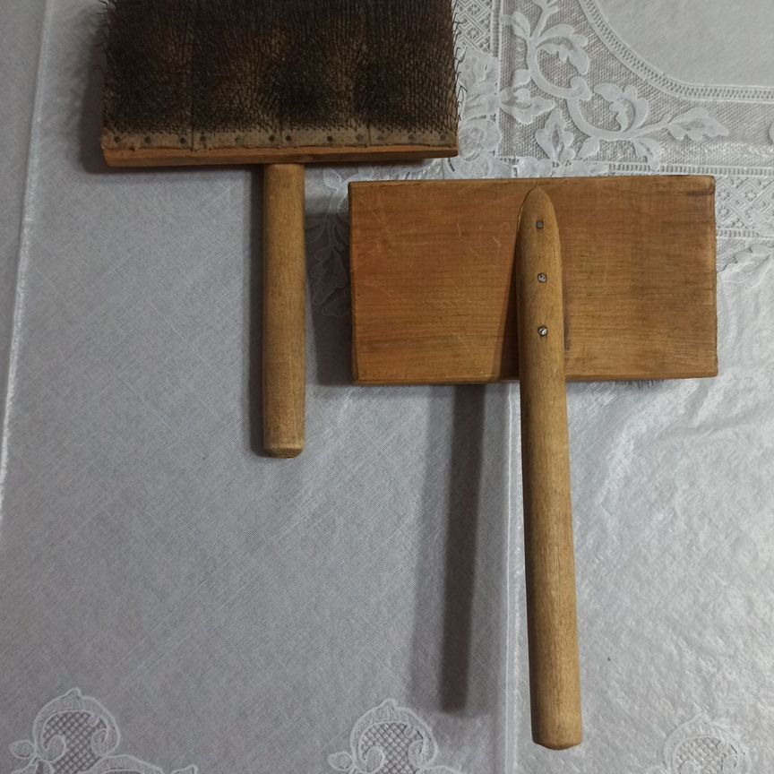 Чëски для шерсти и пуха. 2 штуки