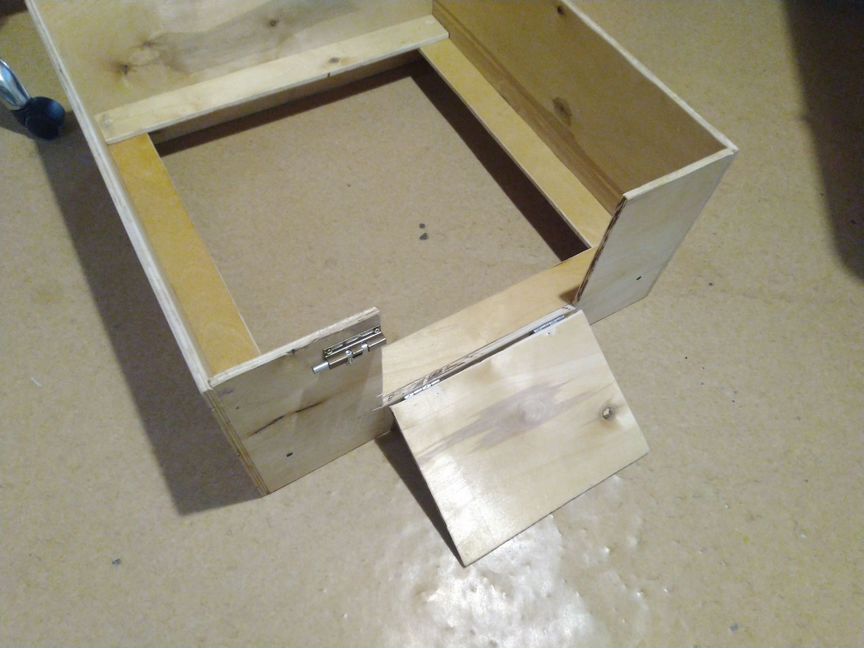 Родильный ящик для собак мелких пород и кошек