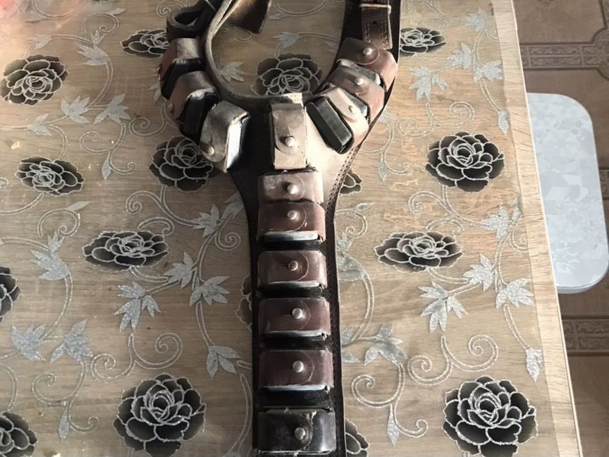 Шлейка из натуральный кожи с утяжилениям