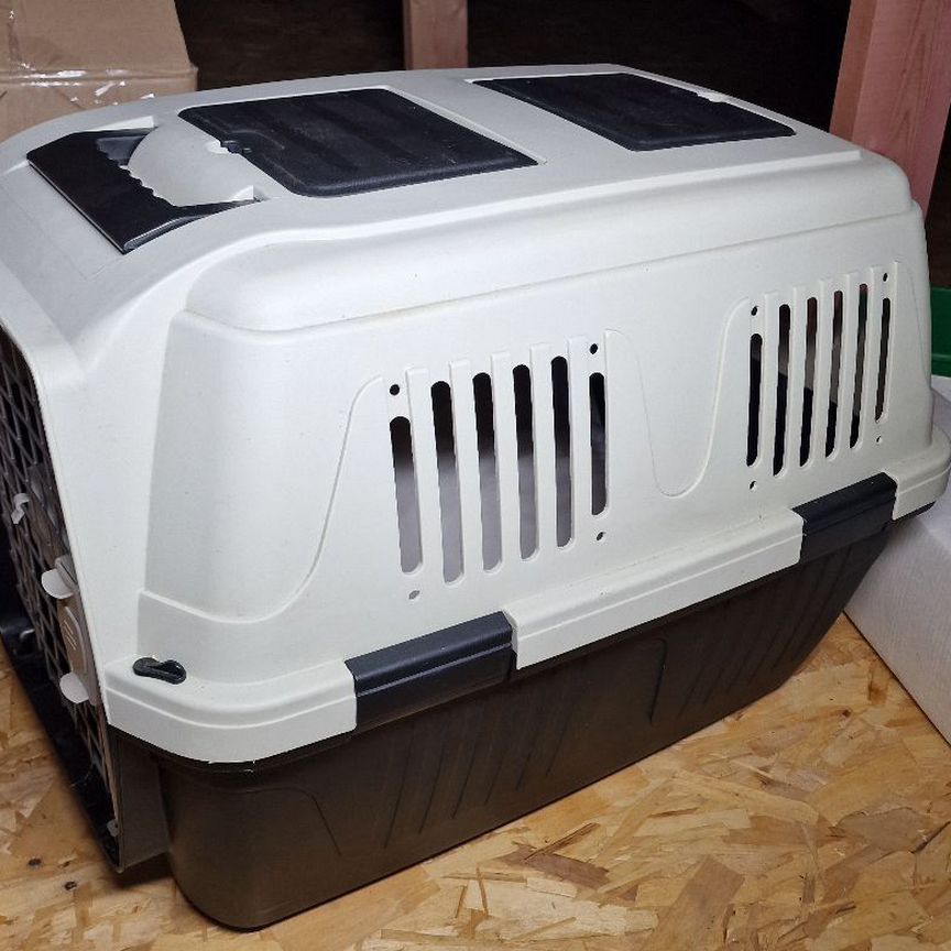 Переноска для средних собак