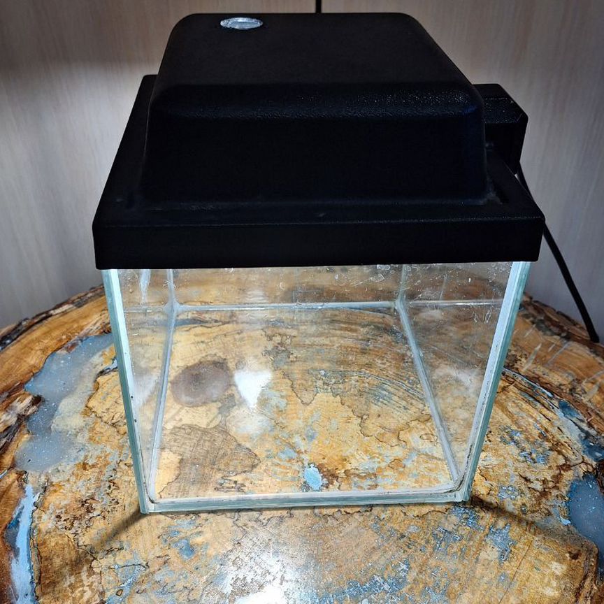 Аквариум 6 л (с подсветкой)