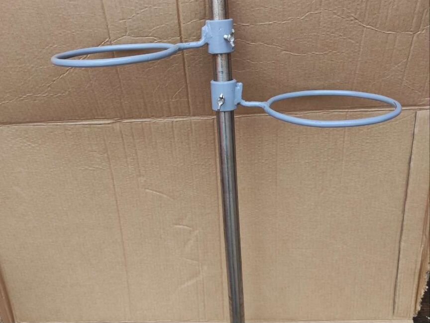 Подставка для корма собак