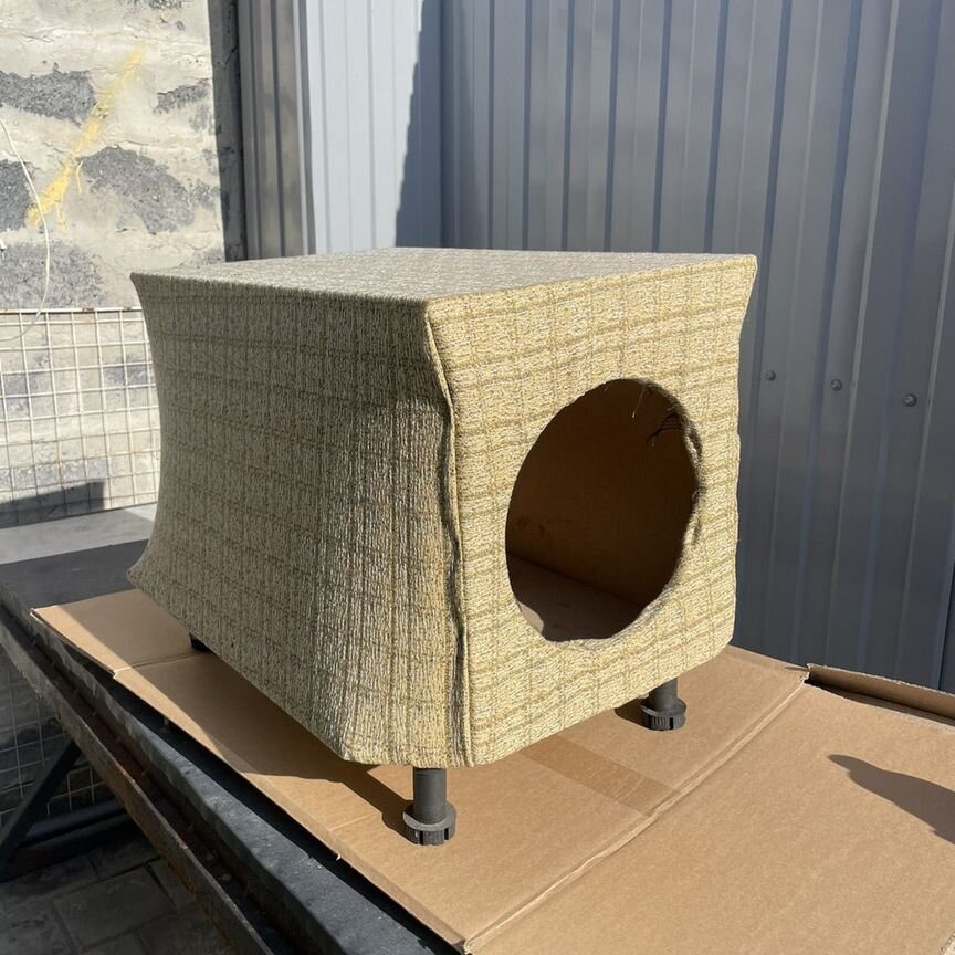 Будка для собаки или кошки