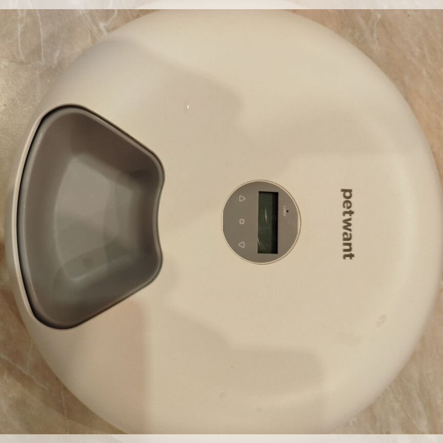 Автокормушка для кошек и собак