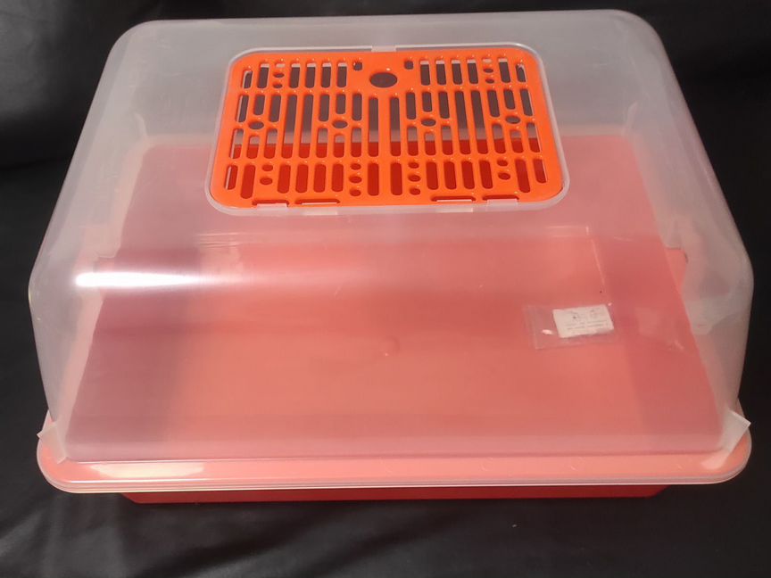 Террариум большой полупрозрачный с дверкой 42на30