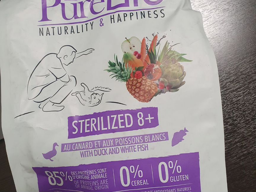 Корм для кошек Flatazor Pure Life Sterilized 8+