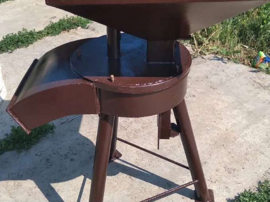 Продам зернодробилку