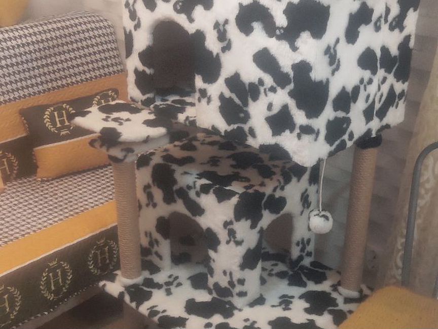 Домик для кошки,когтеточка