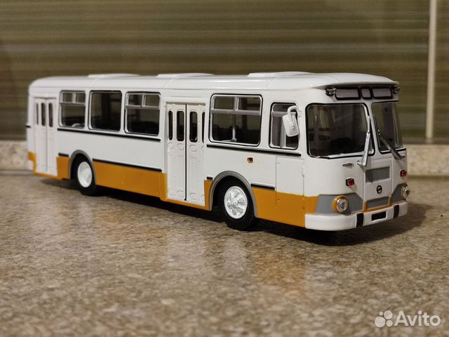 Модель автобуса лиаз-677M купить в Москве | Хобби и отдых | Авито