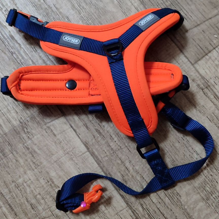 Шлейка для собаки