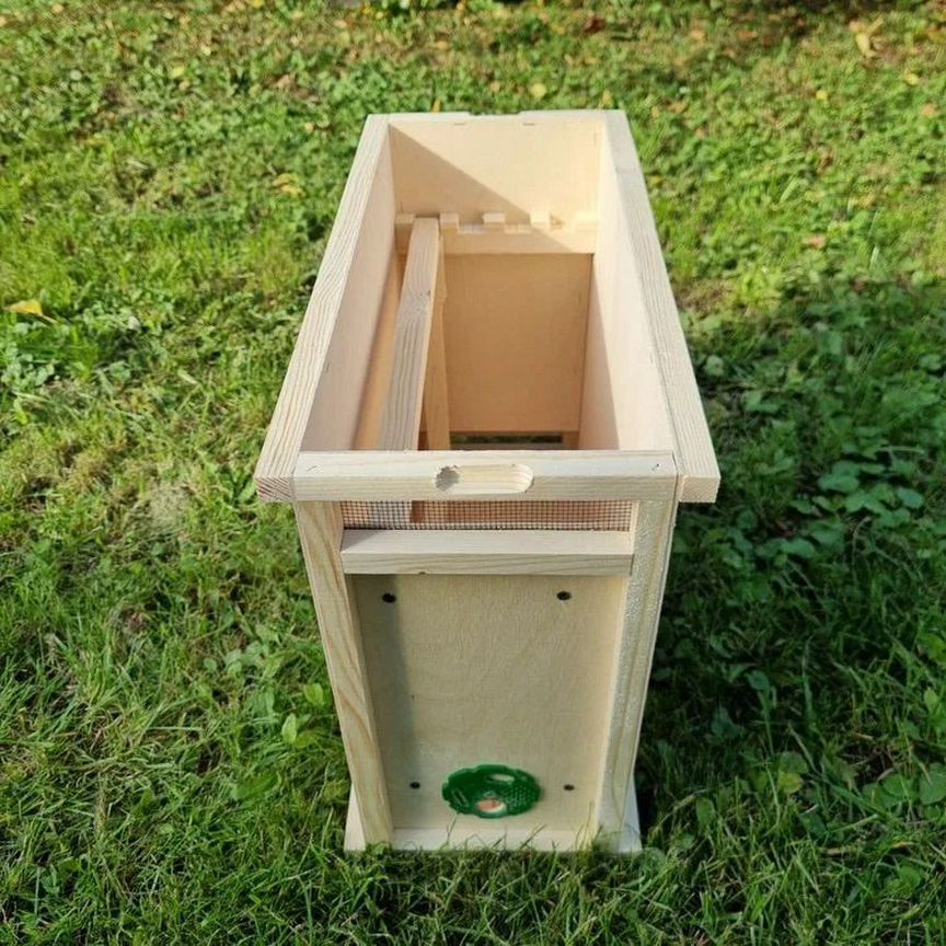 Ящик ловушка для пчел