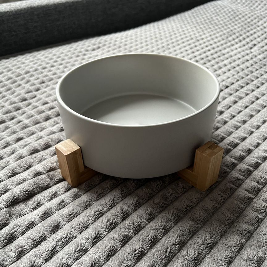 Керамическая миска с подставкой 1200 мл