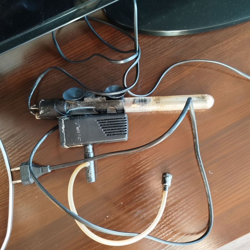 Компрессор и обогреватель для аквариума